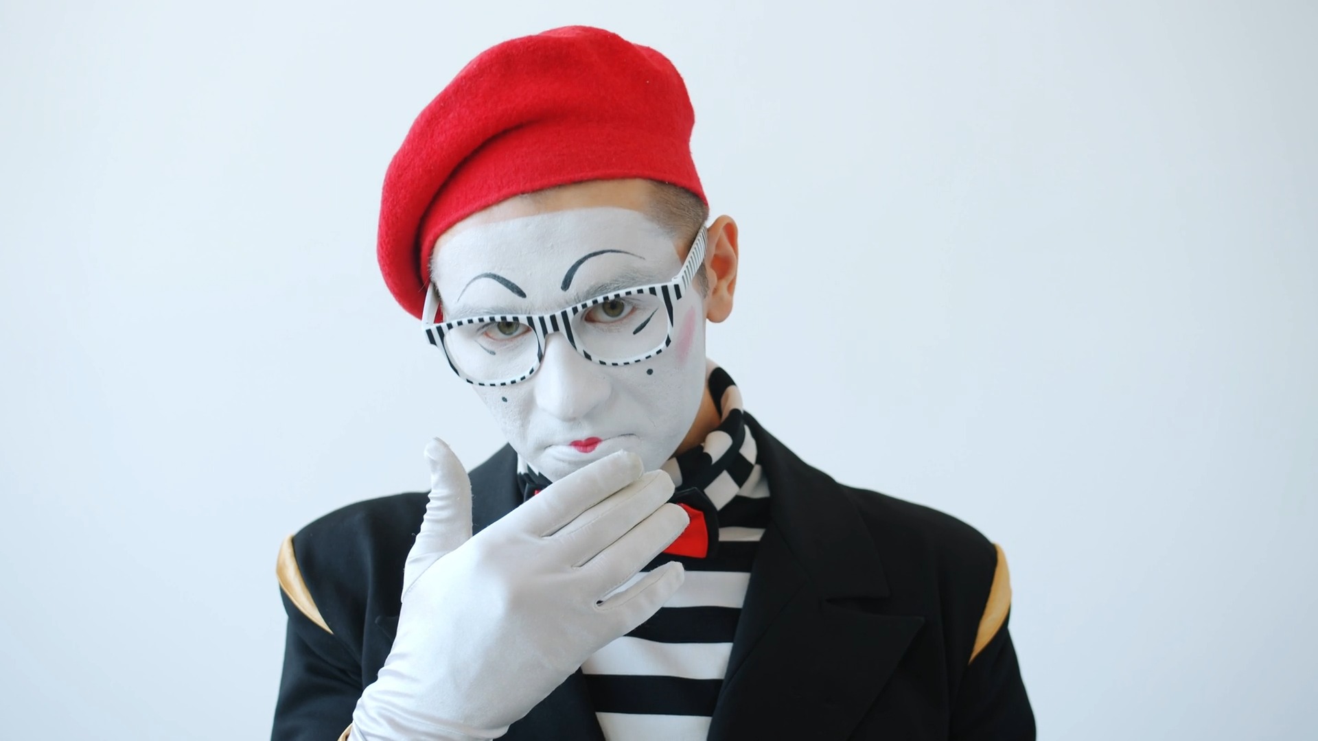 Discover mime-artists, a story-driven footage | Artlist