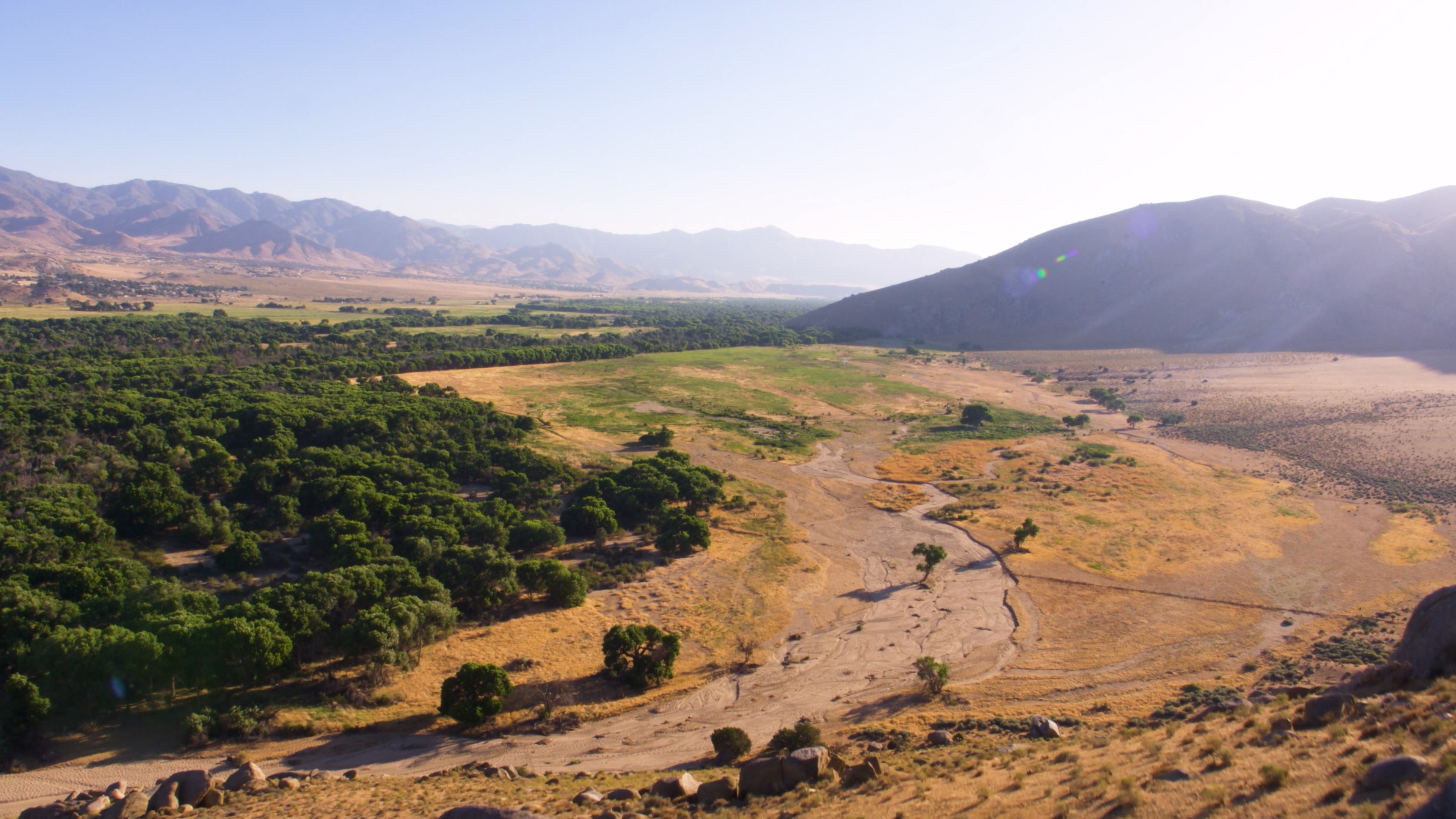 Discover kern-valley-landscape, a story-driven footage | Artlist