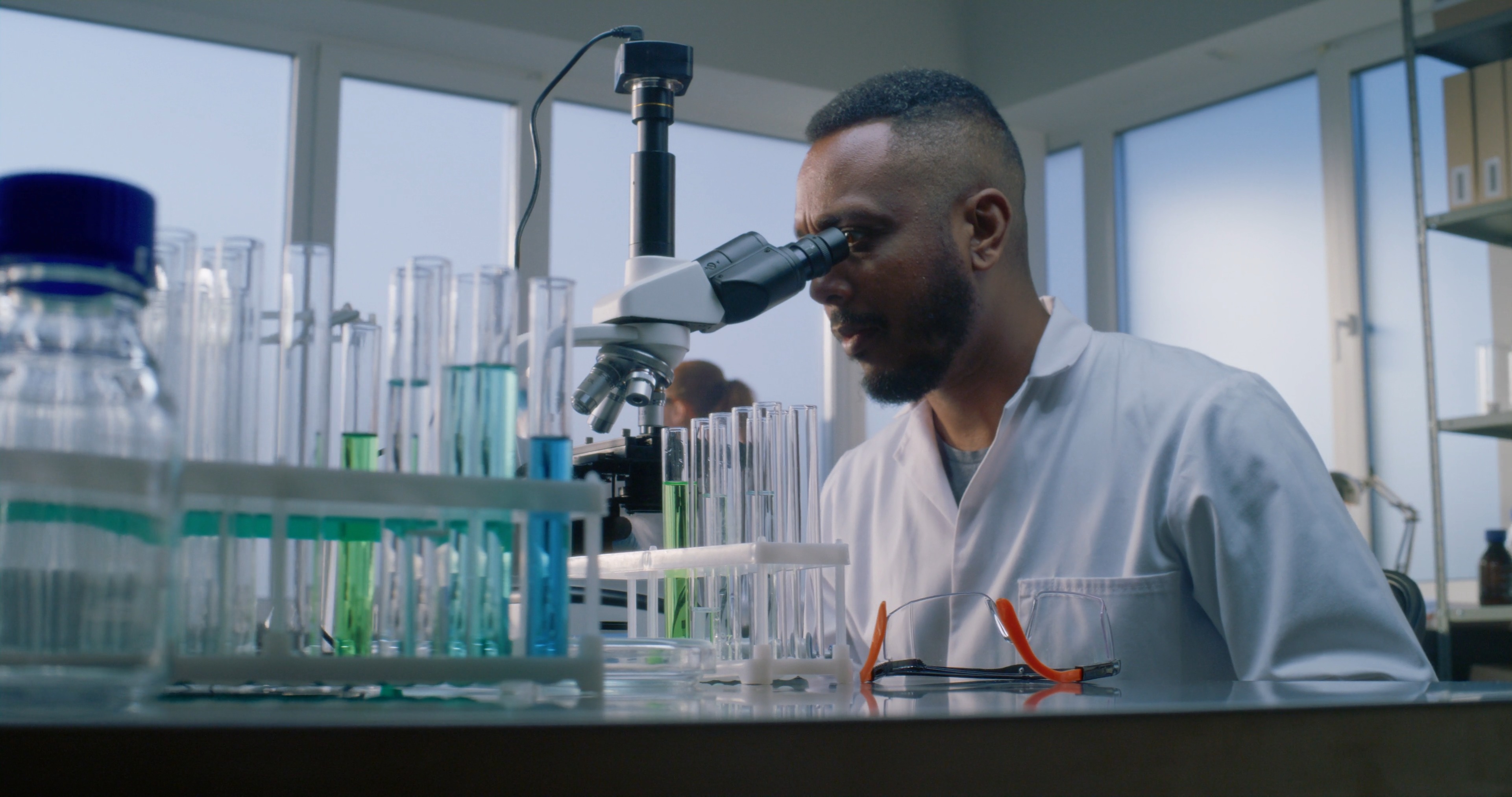 Discover lab-techs-working, a story-driven footage | Artlist
