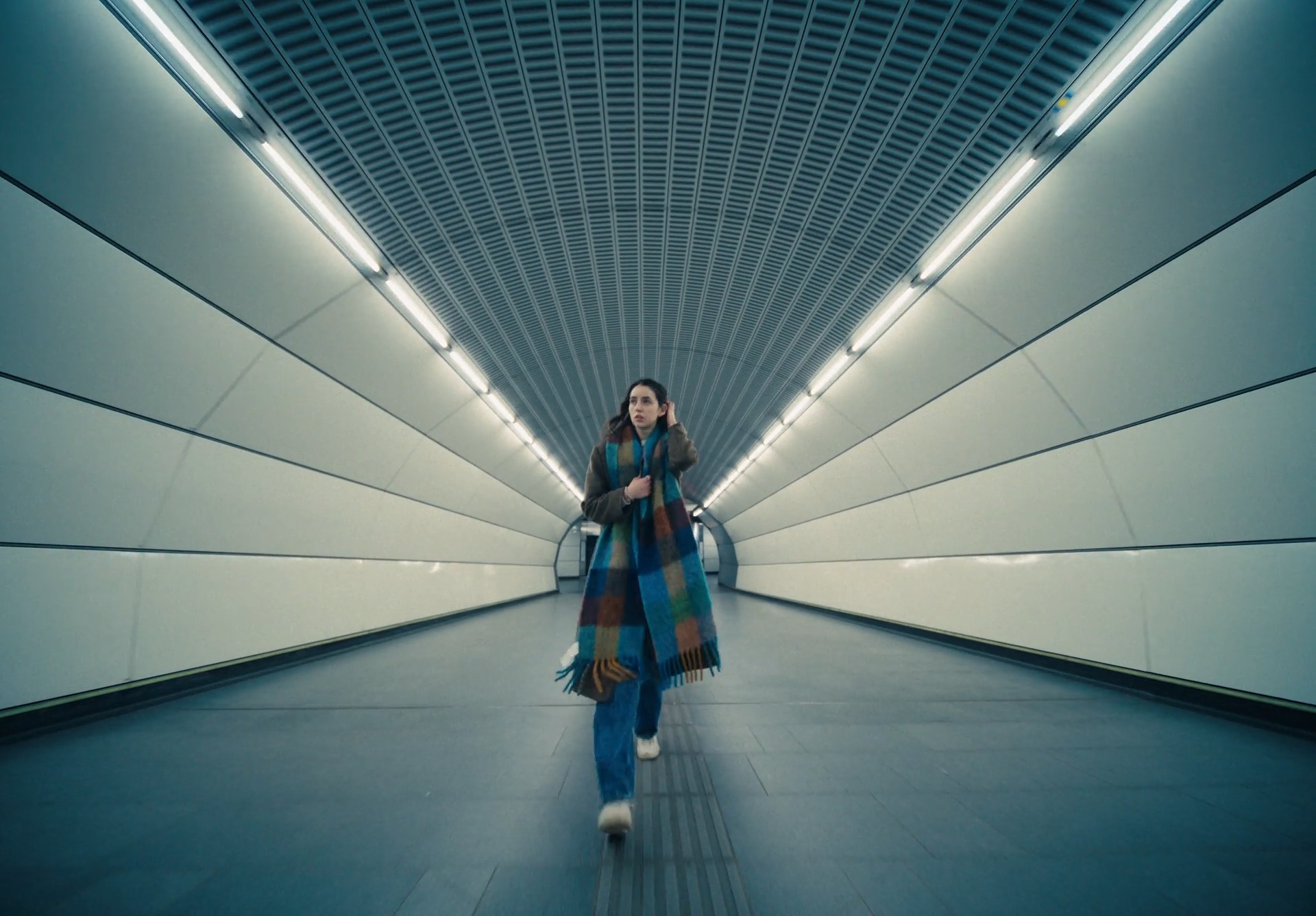 Discover subway-paranoia, a story-driven footage | Artlist