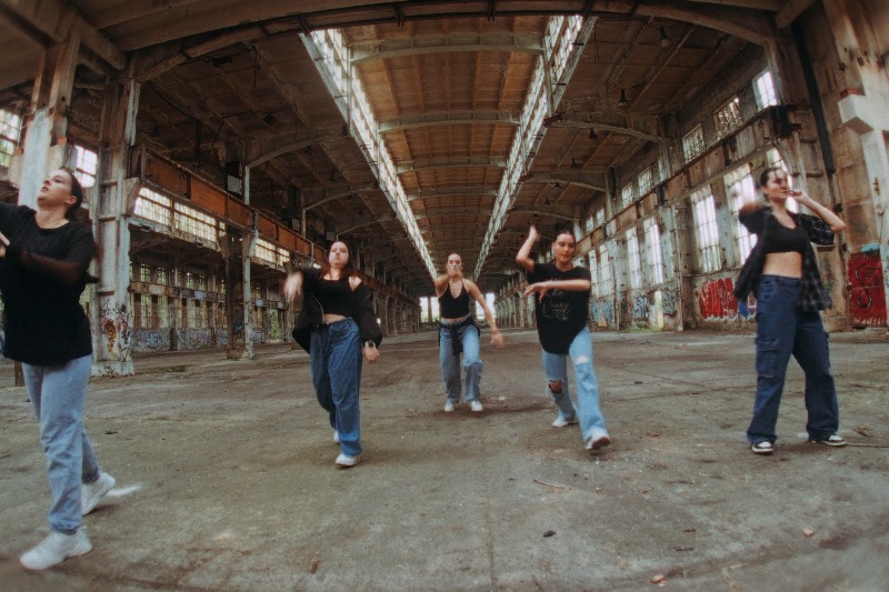 Dance Group, Warehouse, 90s, Old Film Effect by Marcell Gergely – Stock ...