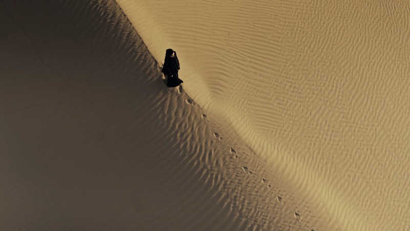 Desert, Hijab, Muslim , Sand Dunes by Omri Ohana – Stock Footage | Artlist