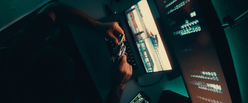 Hacker, Holding, Gun, Laptop by Thomas Gellert – Stock Footage | Artlist