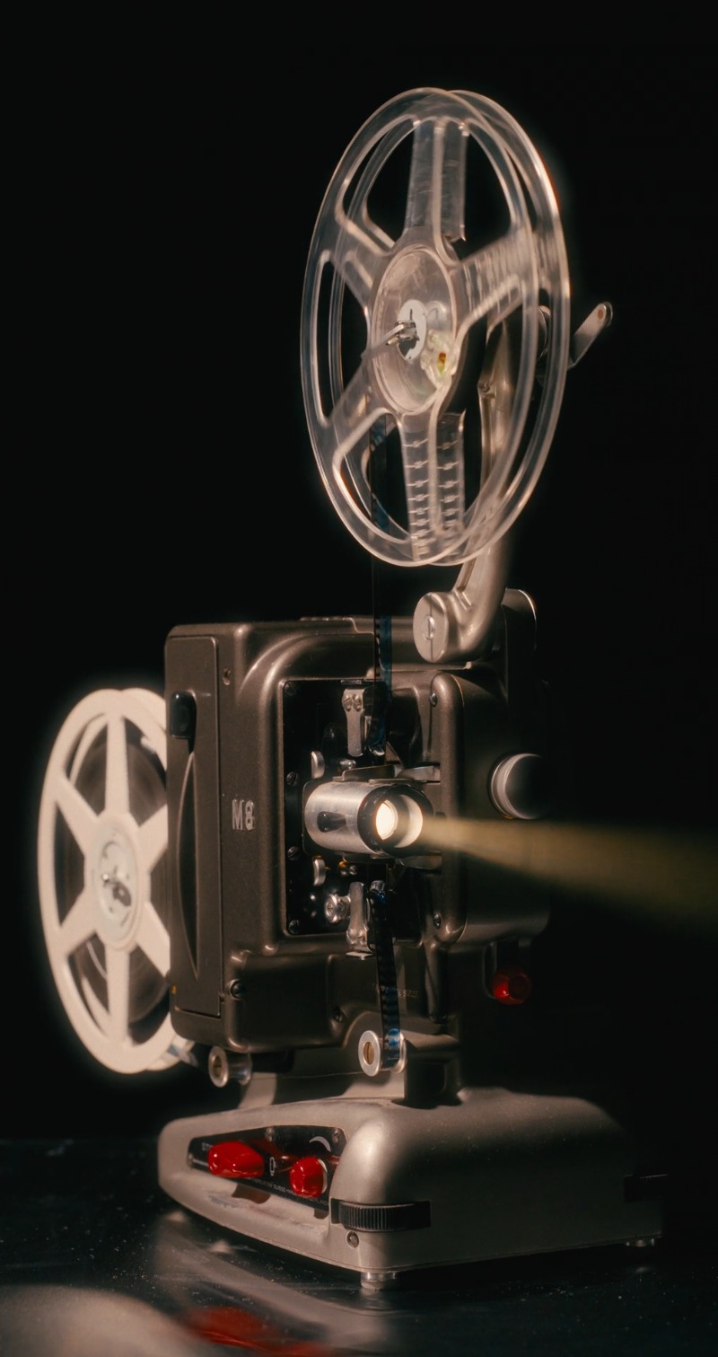 Vertical Format, Projector, Spinning, Film by Kristian Ozer Kettner ...