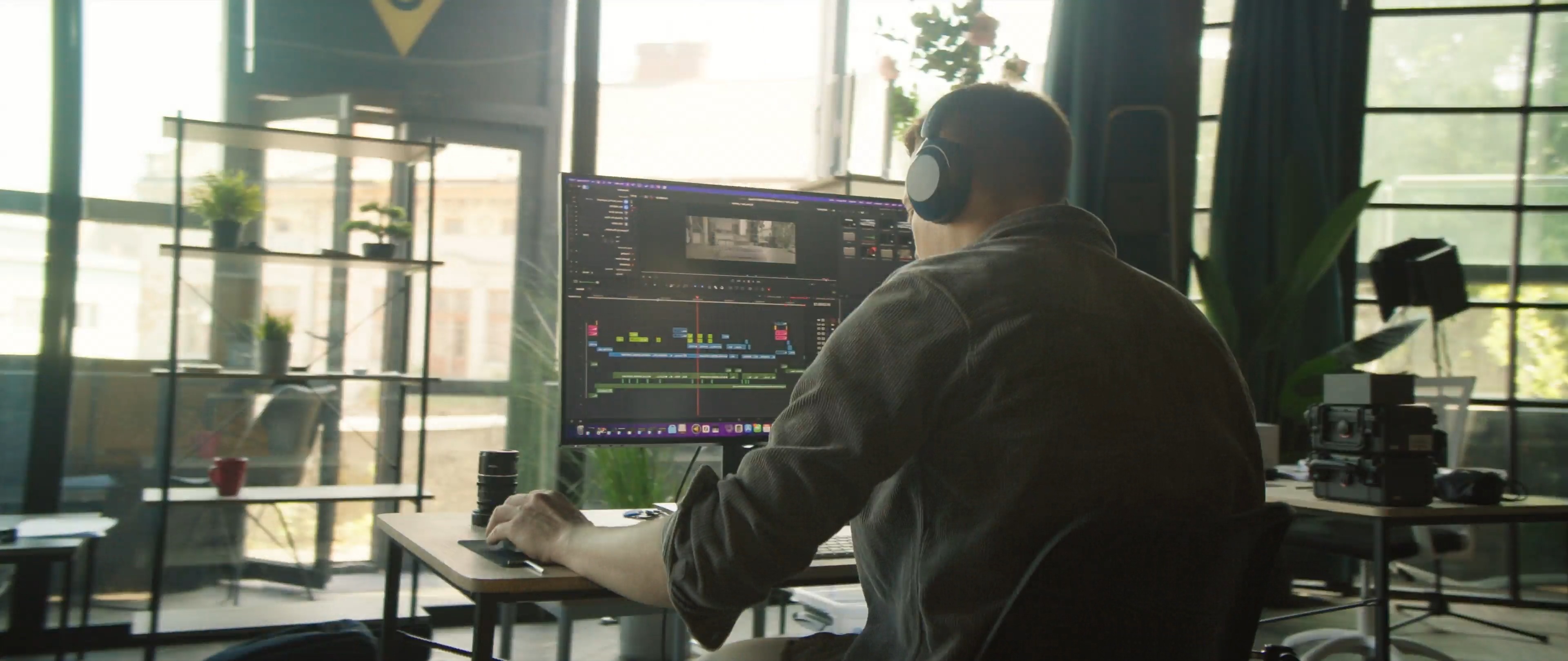 Discover filmmaker-at-a-studio, a story-driven footage | Artlist