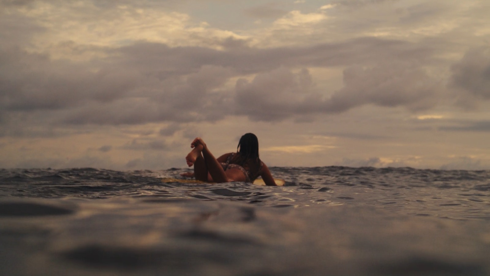 Discover girls-longboard-sunrise-surf, a story-driven footage | Artlist