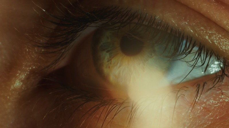Eye, Iris, Eyelid, Flashing by Yuval Aloni – Stock Footage | Artlist