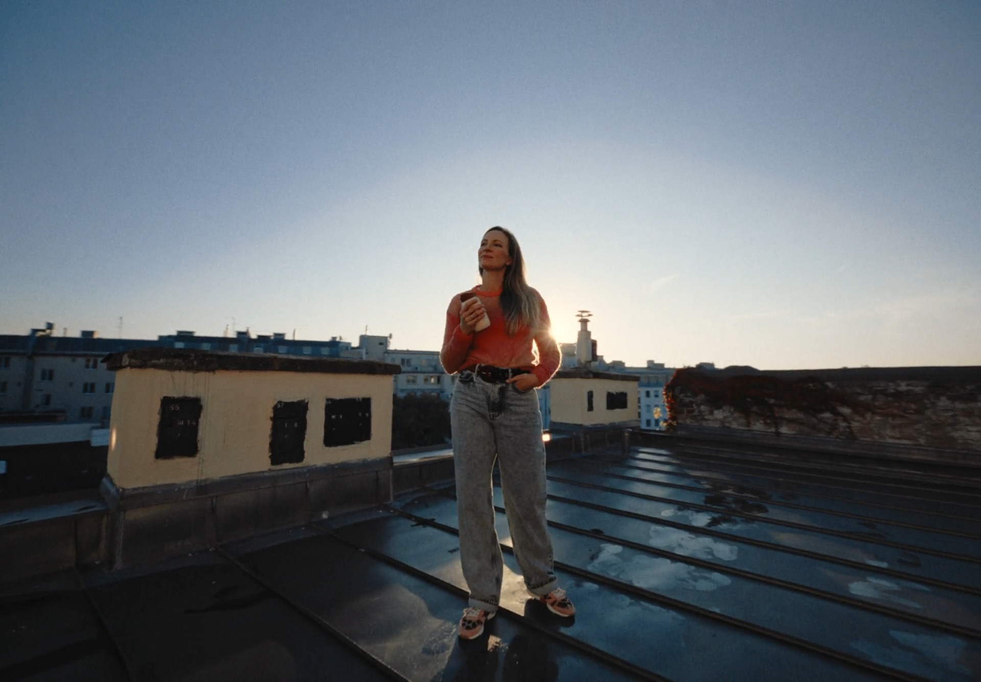 Discover rooftop-in-the-sun, a story-driven footage | Artlist