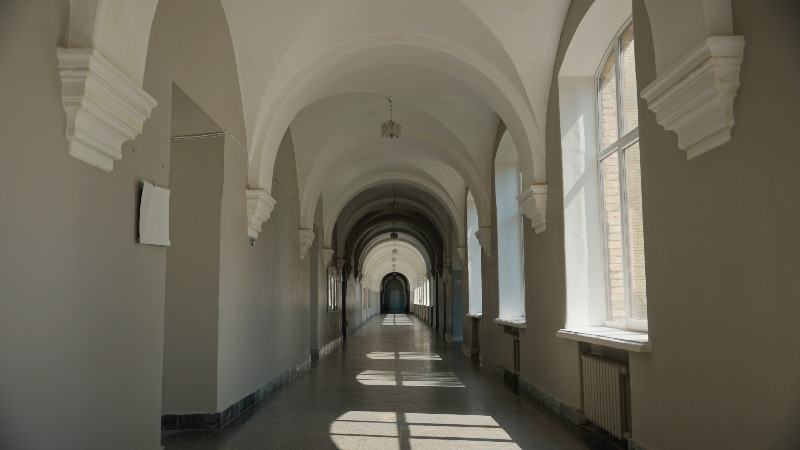 College, Campus, University, Hallway by MayaLab – Stock Footage | Artlist