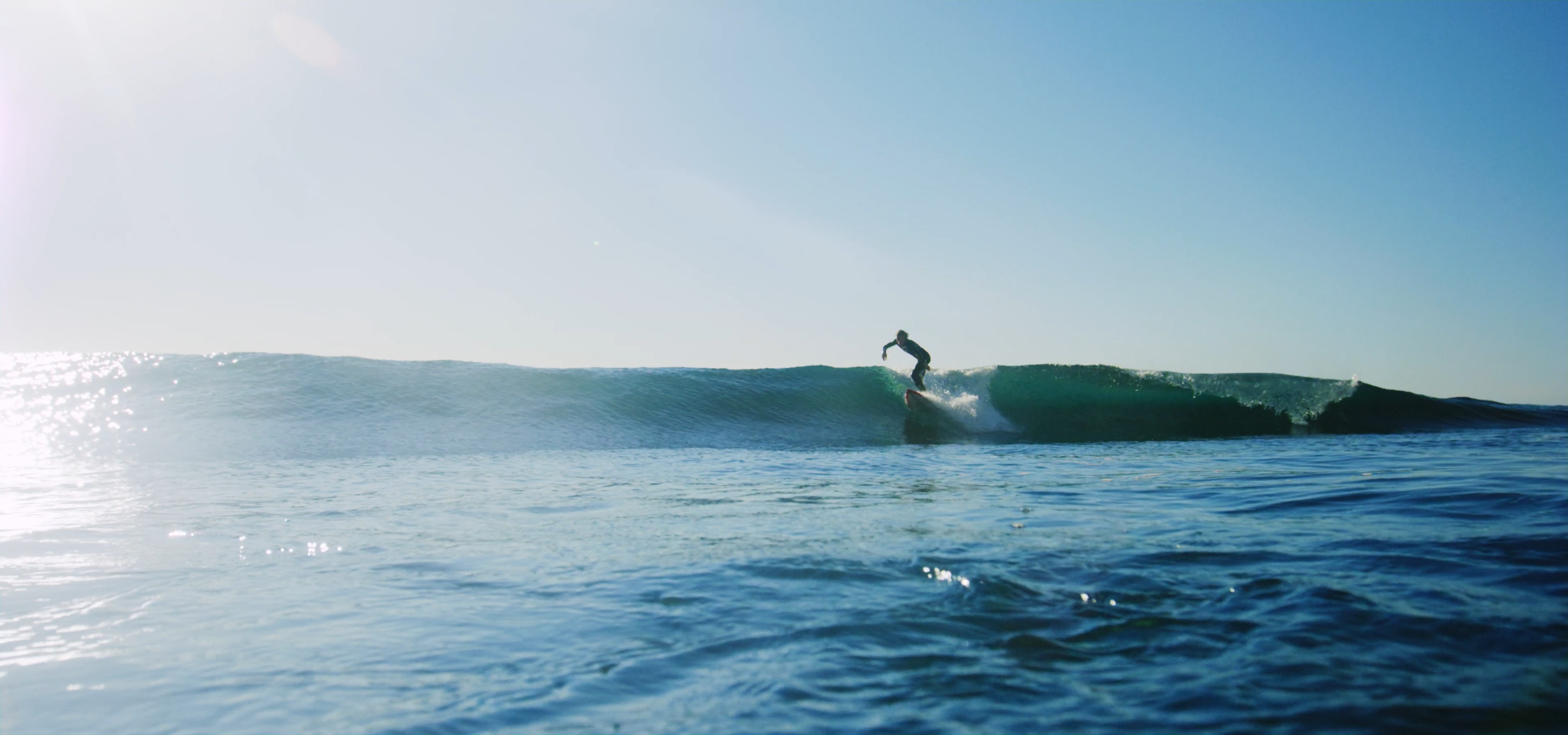 Discover ocean-surf, a story-driven footage | Artlist