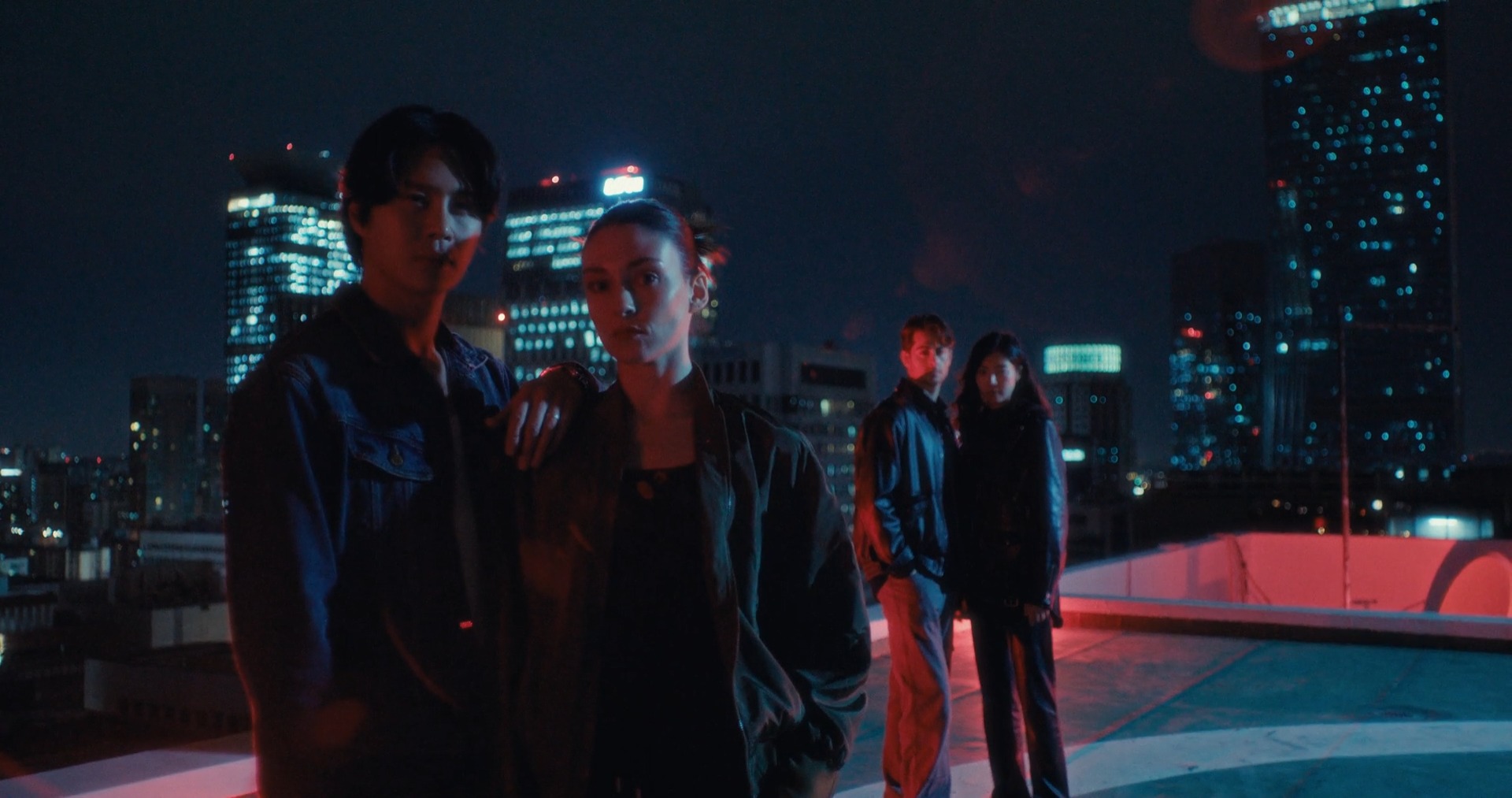 Discover rooftoppers, a story-driven footage | Artlist